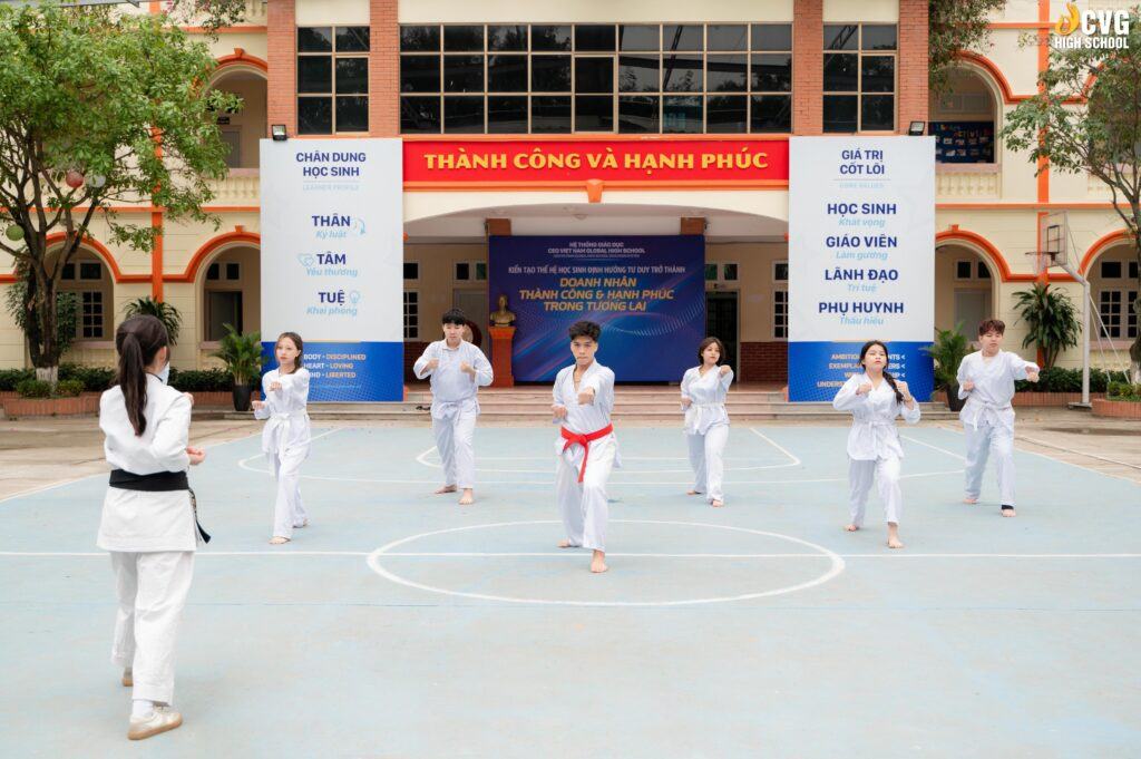 Câu lạc bộ - CVG High School